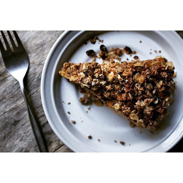 Apple Acorn Squash Pie With Oat Crust And Crumble Recipe | The Feedfeed