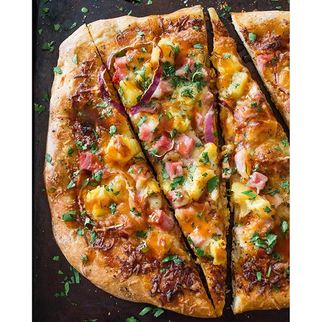 Hawaiian Style Pizza With Bbq Sauce, Fresh Pineapple And Ham Recipe ...