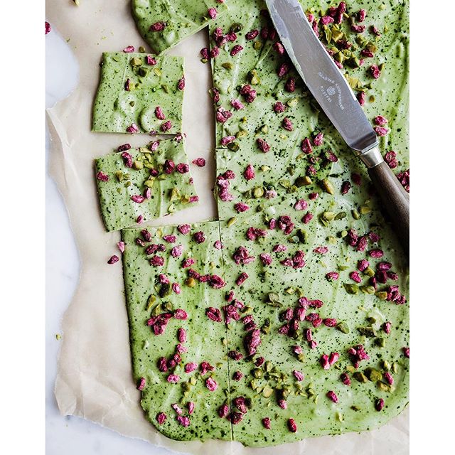 White Chocolate Matcha Bark With Pistachios And Dried Pomegranate ...