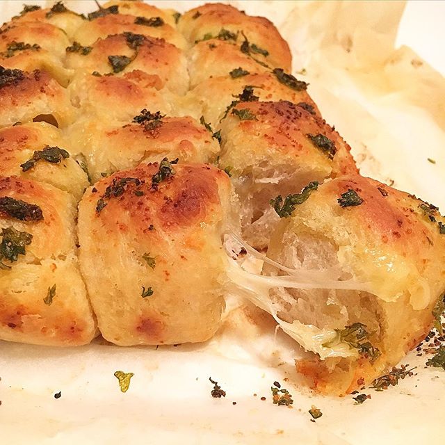 Cheesy Mini Garlic Rolls Recipe | The Feedfeed