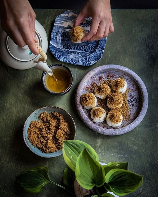 Sticky Rice With Coconut Flakes Recipe | The Feedfeed