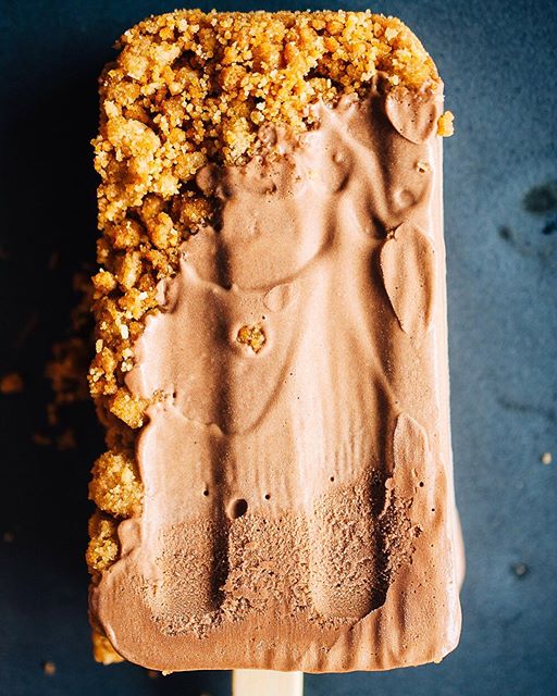 S'mores Ice Cream Pops With Graham Cracker Streusel Recipe | The Feedfeed