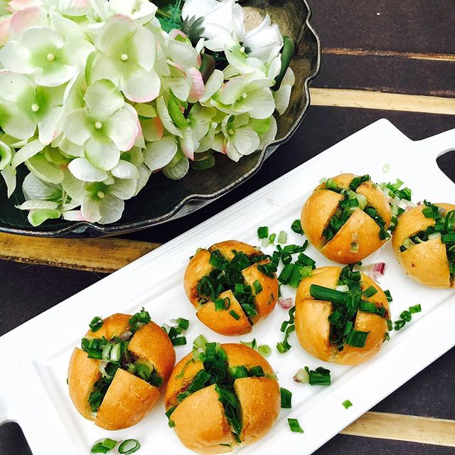 Buns With Spring Onions And Parmesan Recipe | The Feedfeed