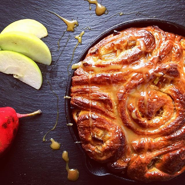 Apple And Red Pear Cinnamon Rolls With Bourbon Caramel Recipe | The ...