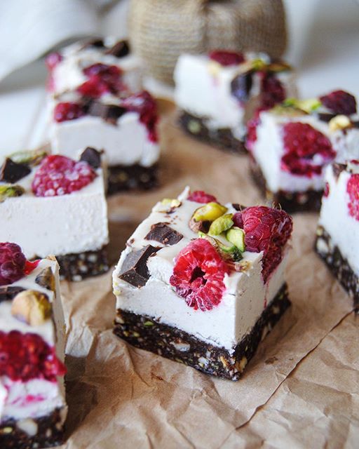 Raw Raspberry Pistachio Chocolate Chunk Slice Recipe | The Feedfeed