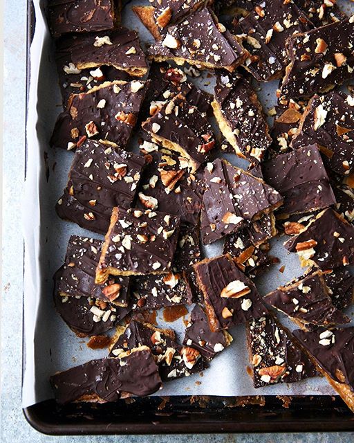 Caramel Saltine Chocolate Bark Recipe | The Feedfeed