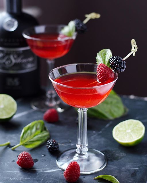 Berry Smash Cocktail Recipe | The Feedfeed