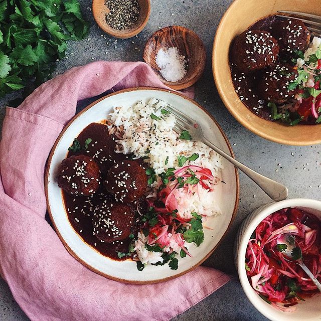 Meatballs Served With Guajillo Sauce And Steamed Rice Recipe | The Feedfeed