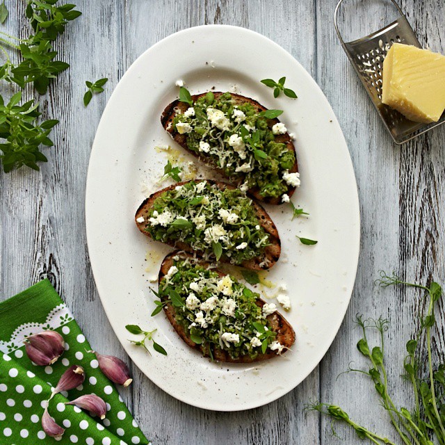 Pea Puree With Feta On Toast Recipe | The Feedfeed