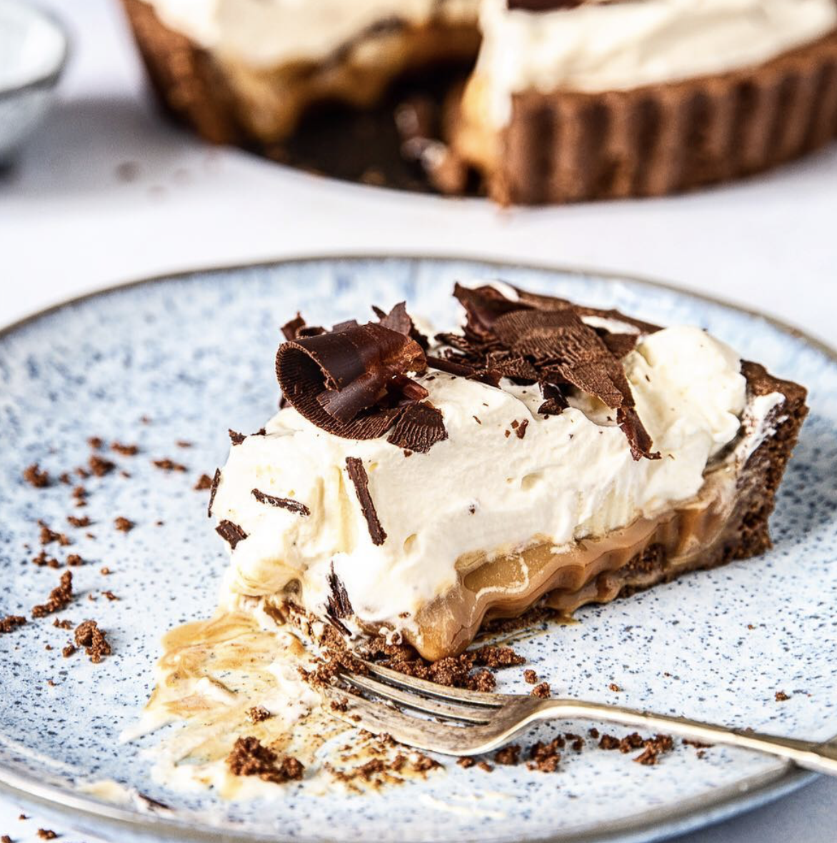 Banoffee Cream Pie with Chocolate Shavings Recipe | The Feedfeed