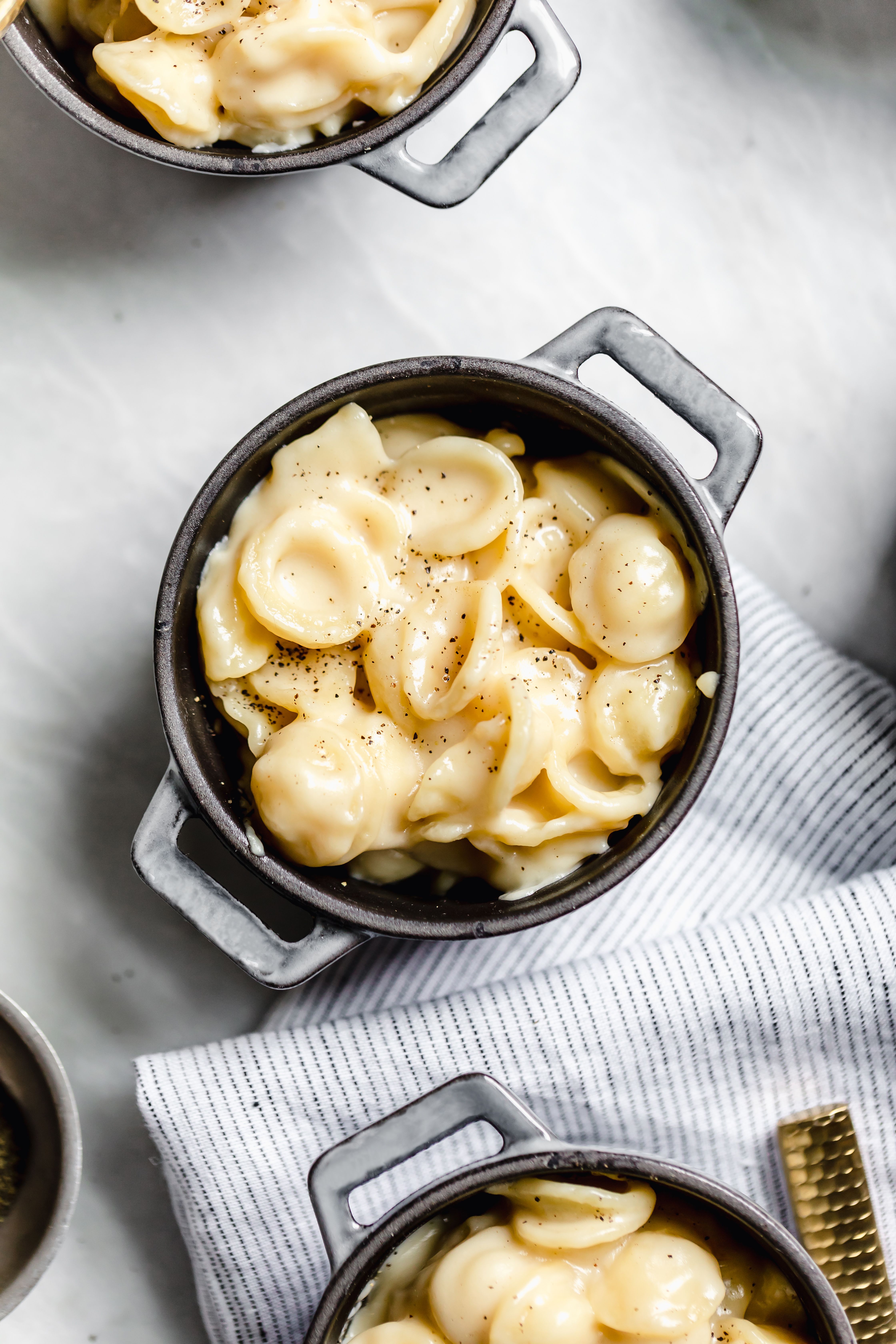 Creamy Mac and Cheese Recipe | The Feedfeed