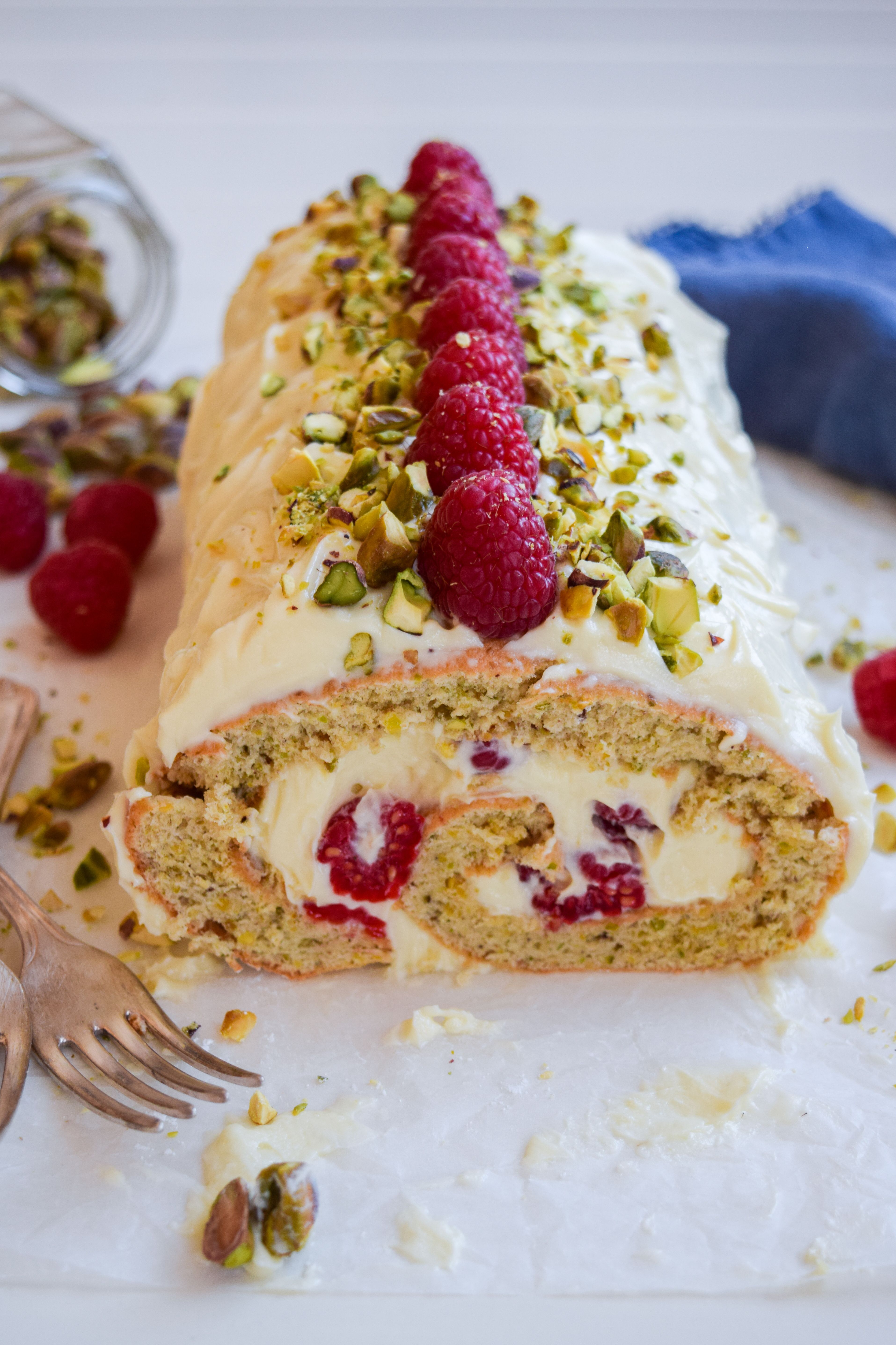 Roulade with Pistachios Raspberries and White Chocolate Recipe | The ...