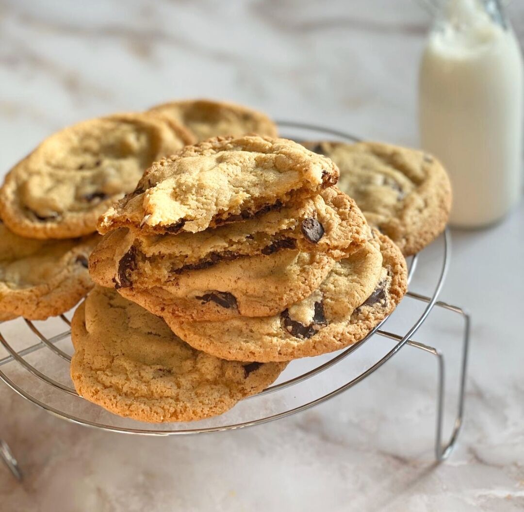 Galletas Crunch Chips de Chocolate Recipe | The Feedfeed