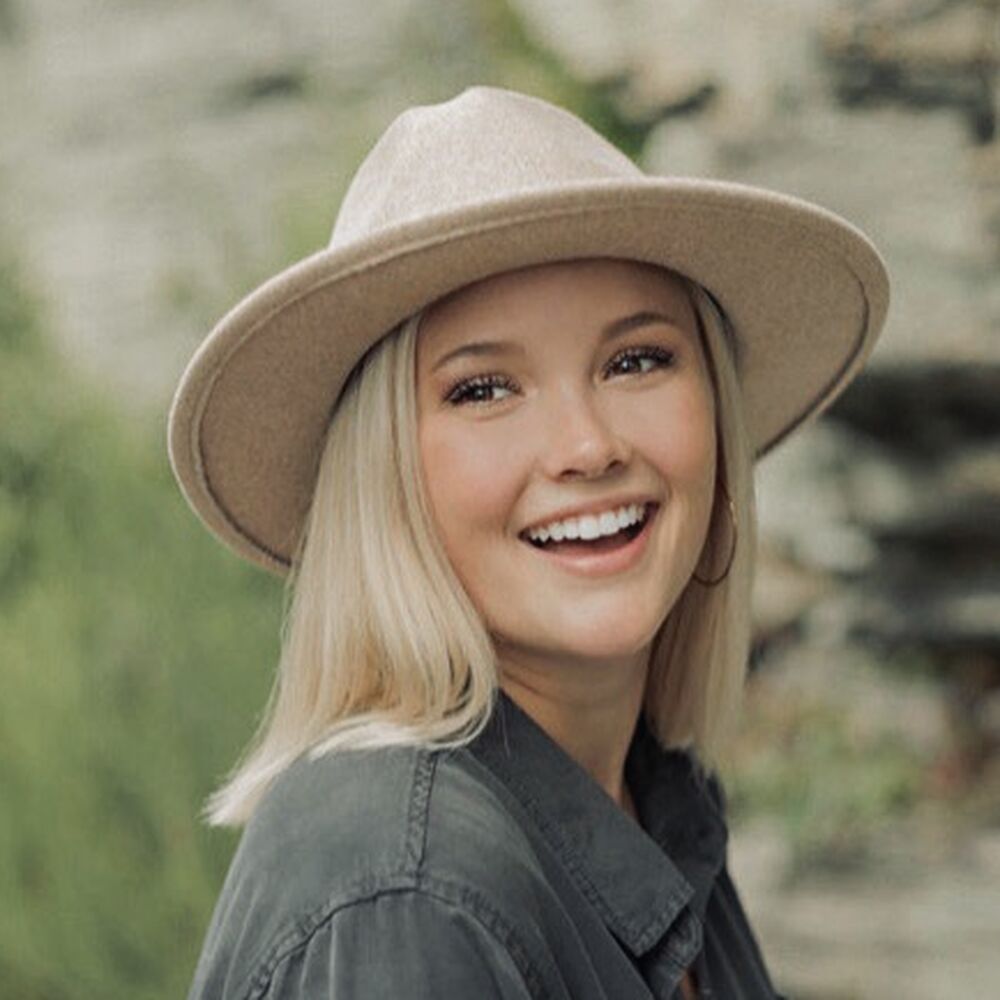 Taylor Hedges (@The.boardbabe) Profile, Photos & Recipes | The Feedfeed