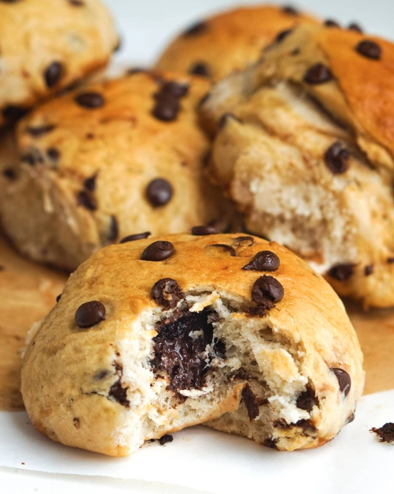 Vegan Chocolate Chip Yeast Buns Recipe | The Feedfeed