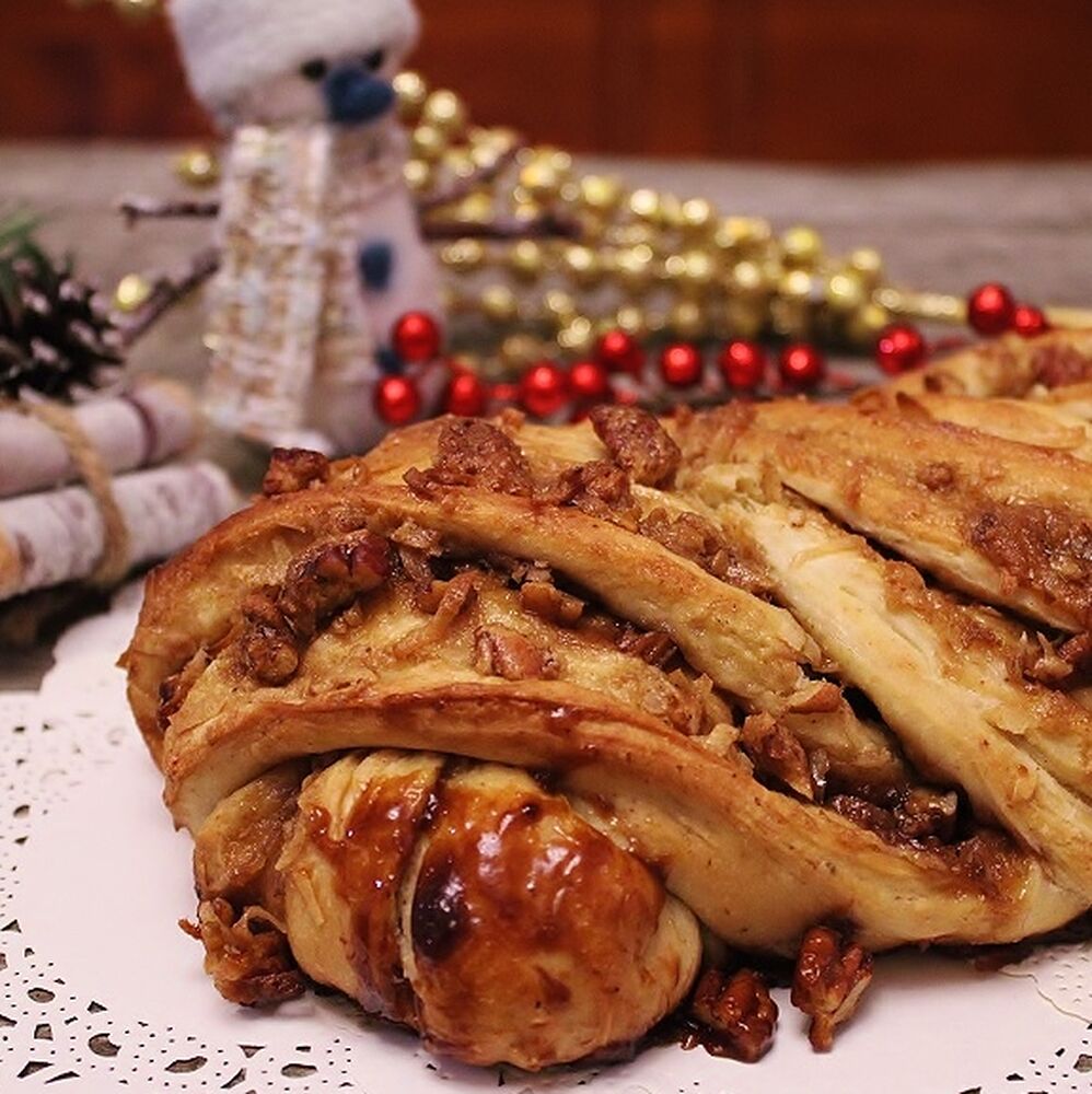 Pecan-Praline Coffee Cake Braid Recipe | The Feedfeed