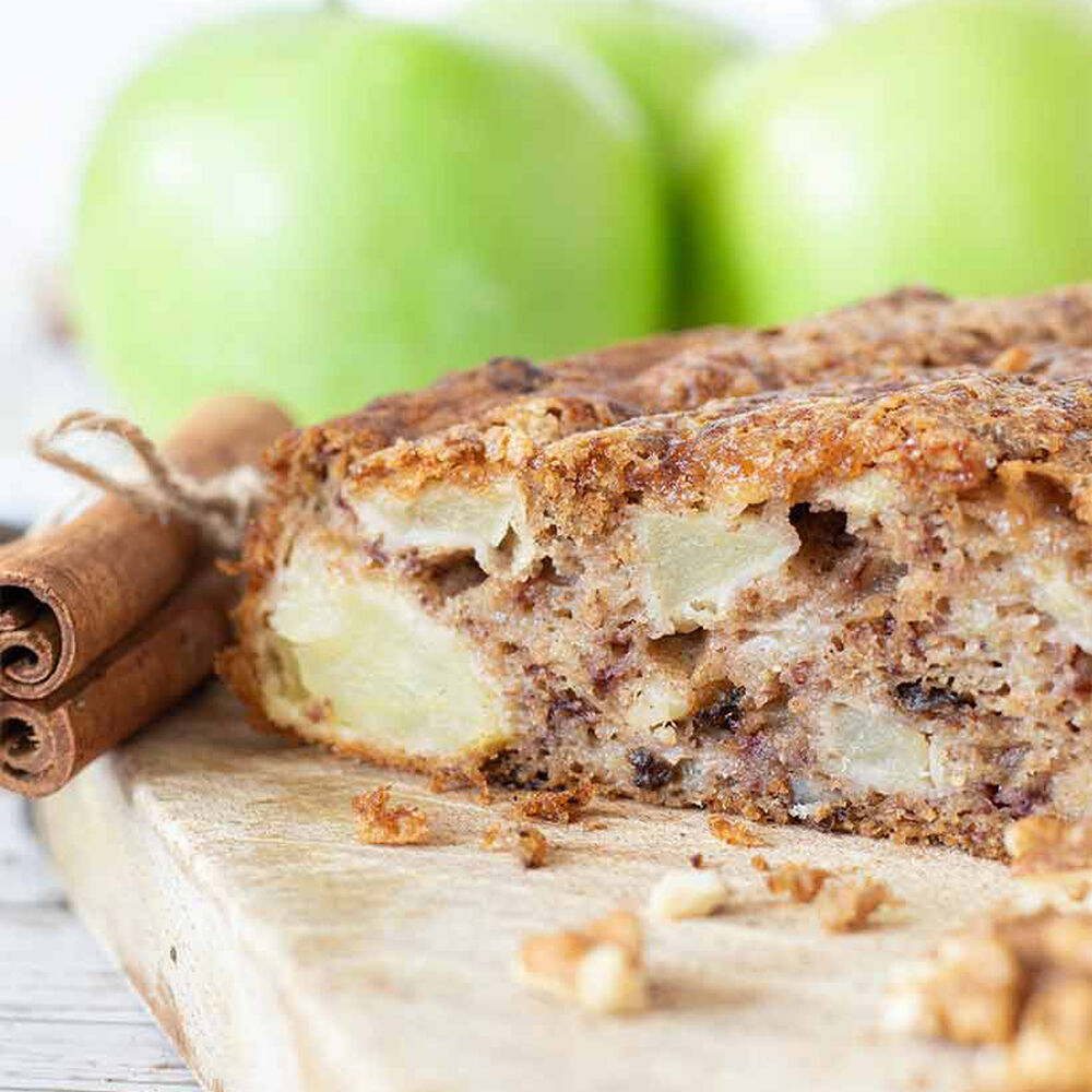 Super Moist and Fluffy Apple Cake with Cinnamon and Walnuts Recipe ...