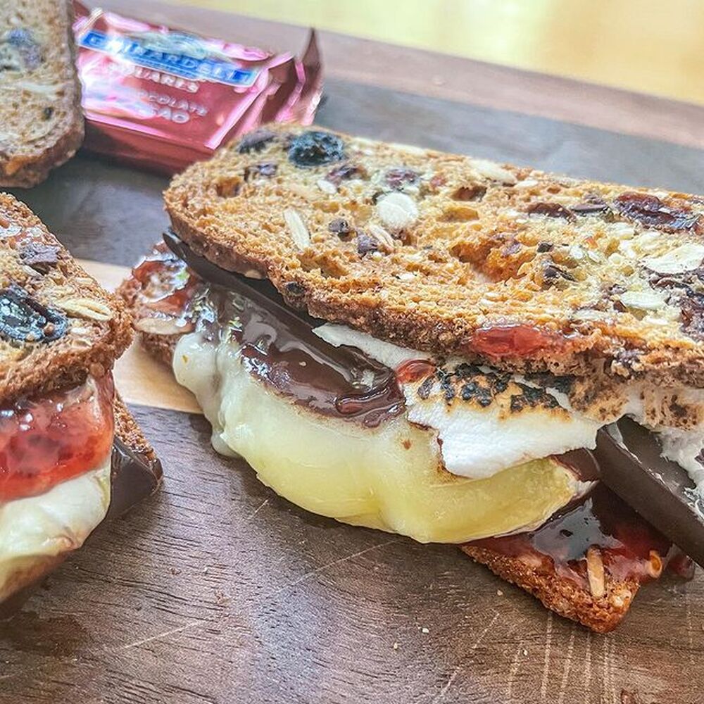 Dark Chocolate, Raspberry Pepper Jelly and Brie S'mores Recipe | The ...