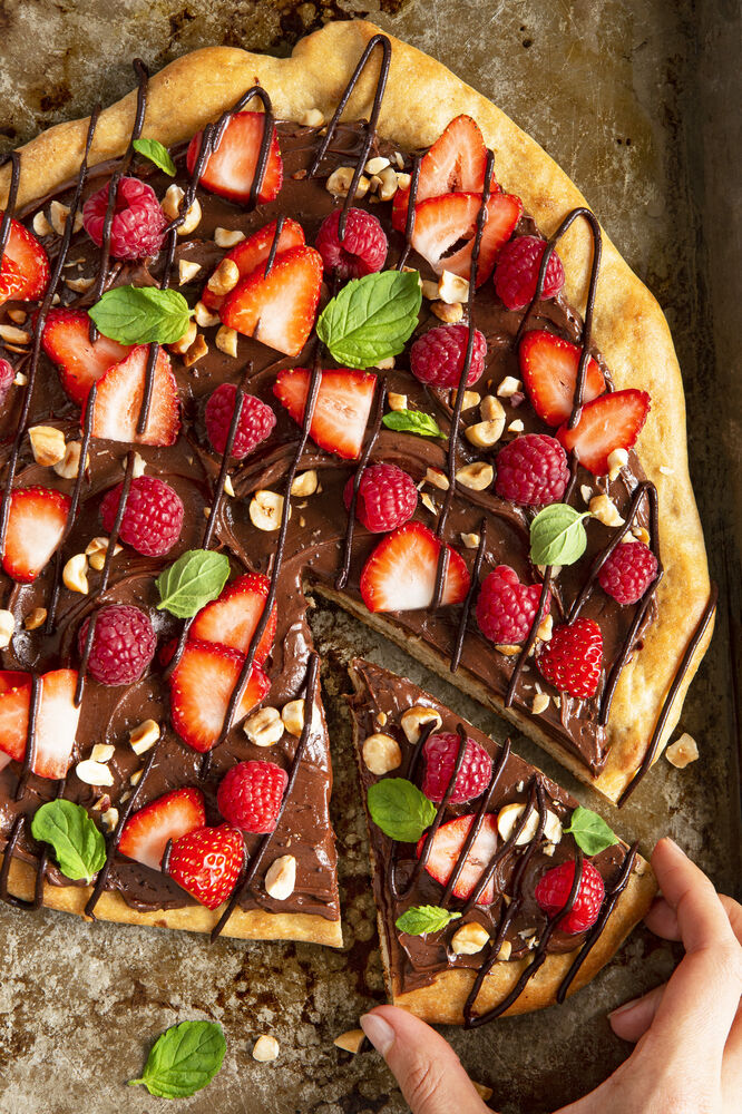 Low-Carb Dessert Flatbread with Chocolate Frosting Recipe | The Feedfeed