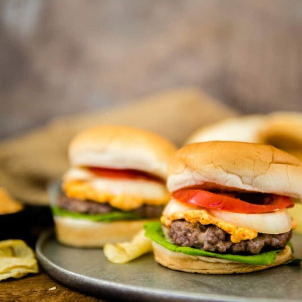 Zesty pimento cheeseburger story Recipe | The Feedfeed