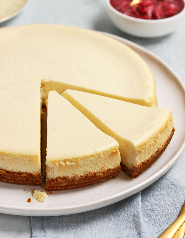 Perfect Vanilla Cheesecake Recipe | The Feedfeed