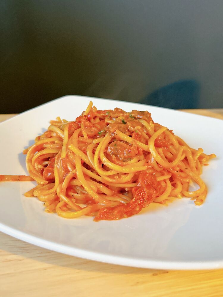 Creamy Mezcal, Bacon & Roasted Tomato Linguine Recipe | The Feedfeed