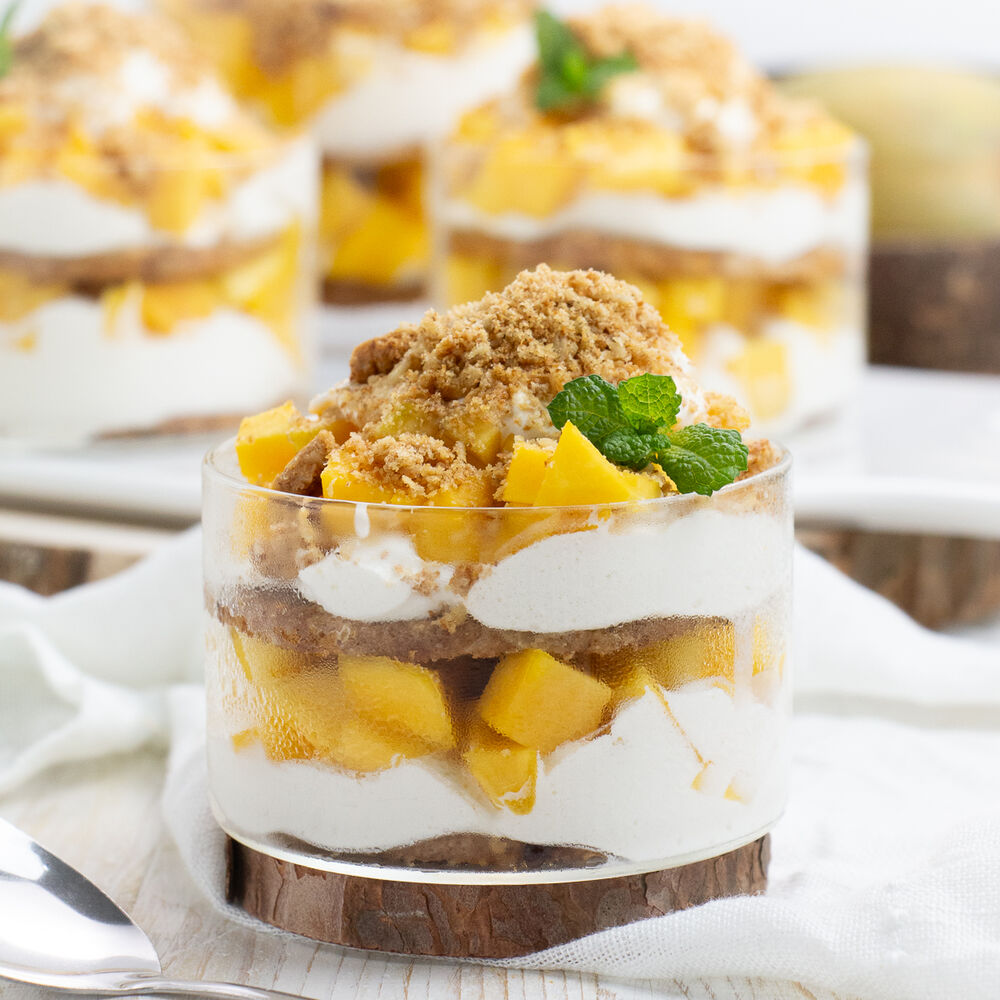 Mini Mango Floats Recipe | The Feedfeed