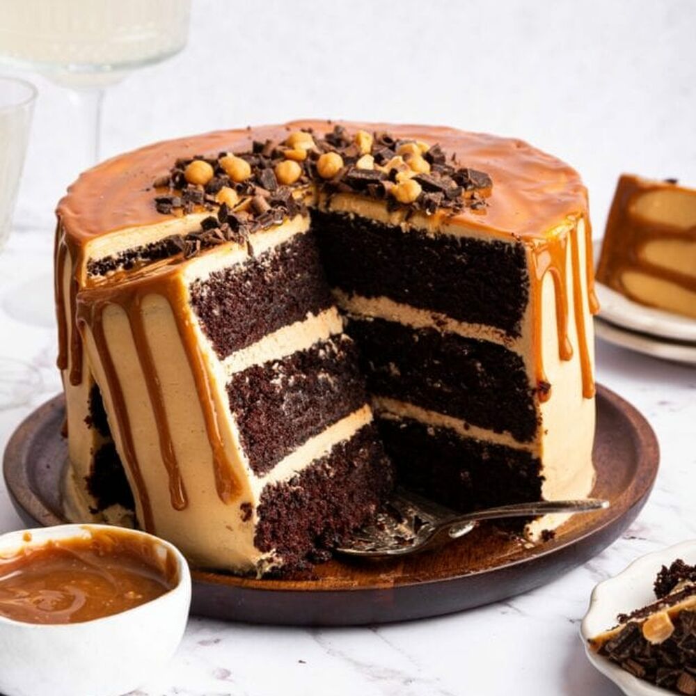 Chocolate caramel cake Recipe | The Feedfeed