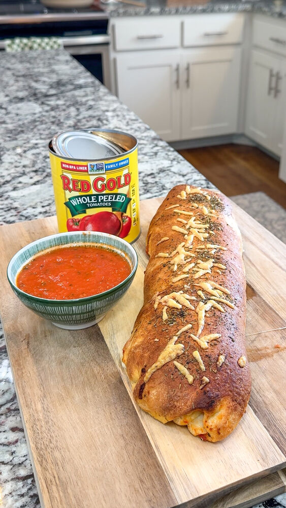 Quick and Easy Italian Stromboli with Homemade Marinara Sauce Recipe ...