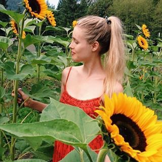 Anna Sneddon (@eat_to_thrive) Profile, Photos & Recipes | The Feedfeed