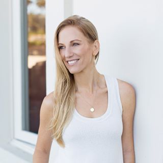 Lisa Bryan (@downshiftology) Profile, Photos & Recipes | The Feedfeed