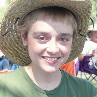 Jennifer Leduc's Instagram, Twitter & Facebook on IDCrawl